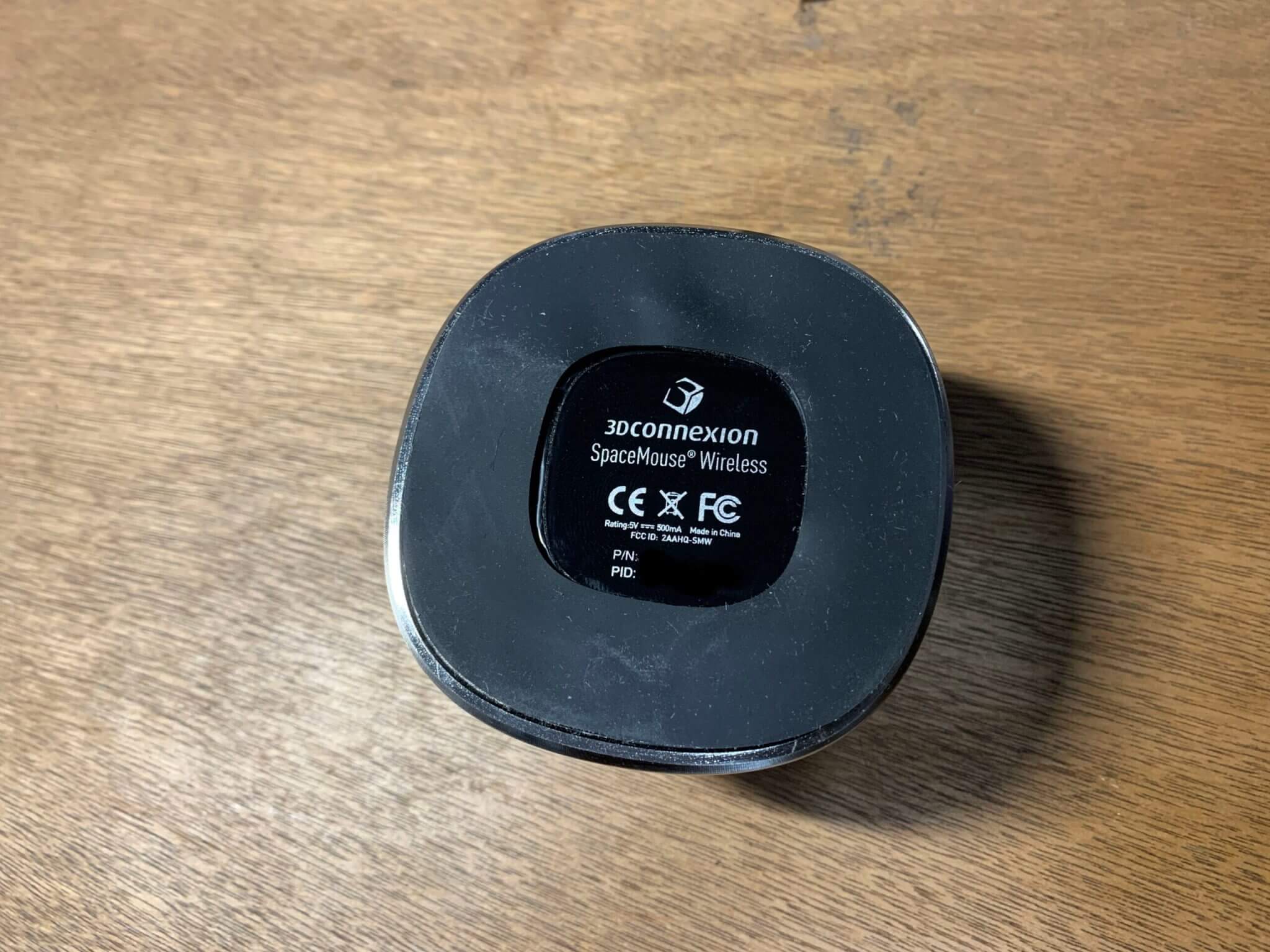 How to change your 3Dconnexion SpaceMouse Wireless mouse battery! - Leon Baisden